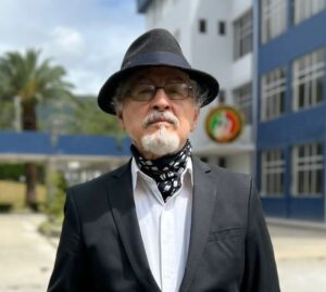 Carlos Carrión - Ecuadorian Literature